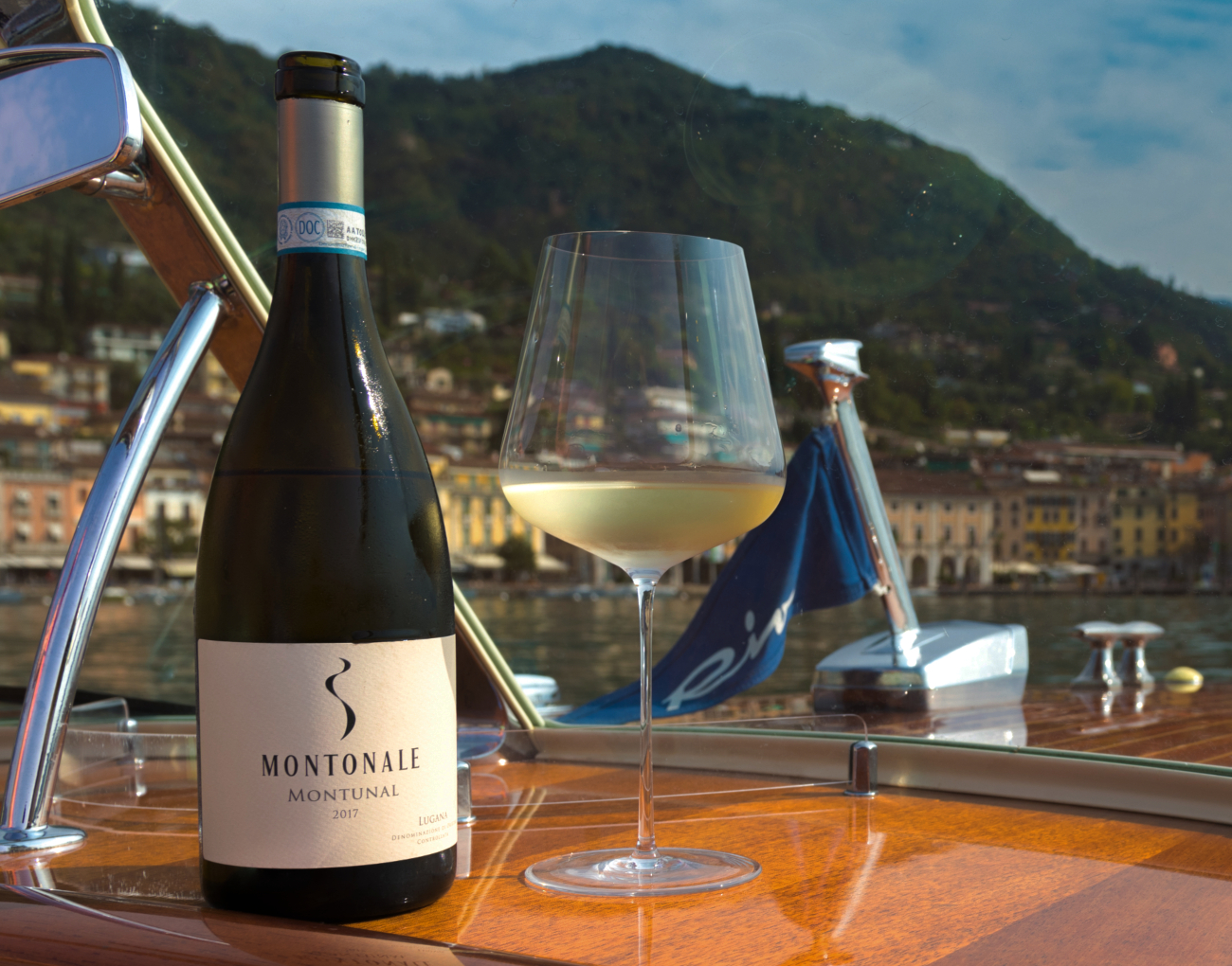 Montunal, 96 points on Decanter | Lugana and Garda DOC wines. Montonale ...